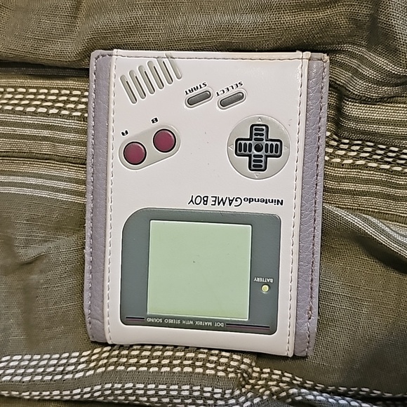 Nintendo | Bags | Nintendo Game Boy Classic Retro Grey Bifold Wallet ...